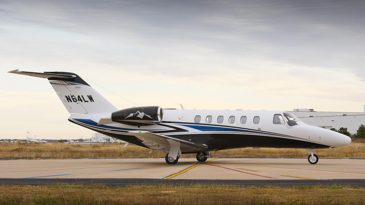 Textron unit buys ProFlight flight training business - Wichita Business ...