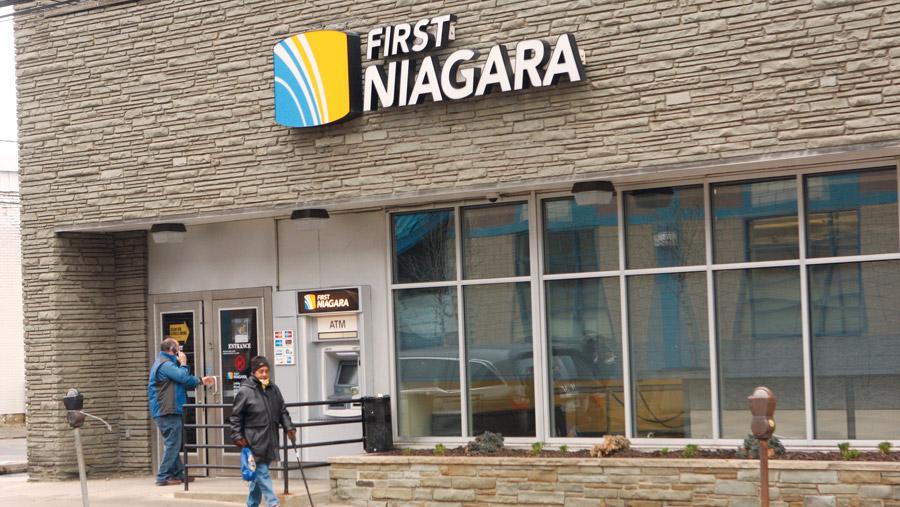 Pressure's on First Niagara Financial Group to perform. If it doesn't ...