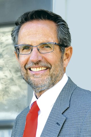 Bob Chapman on back-to-school leadership matters - St. Louis Business ...