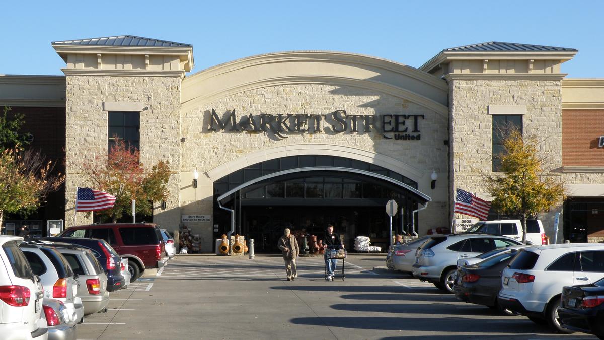 Velocis buys large Colleyville shopping center - Dallas Business Journal