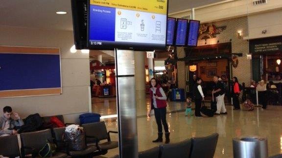 Southwest Airlines introduces electronic gate displays at Midway ...