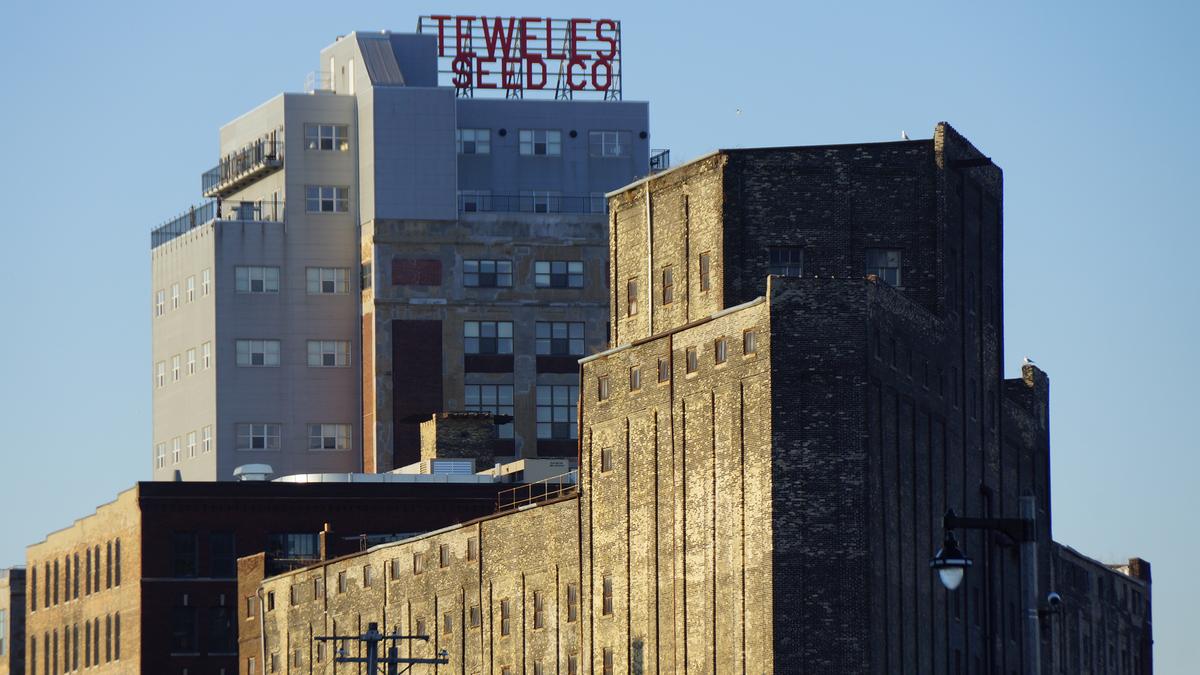 Walker's Point: Neighborhood with a vibe - Milwaukee Business Journal