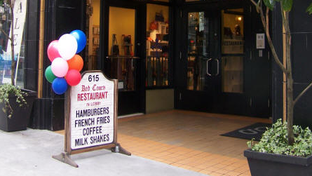 The Red Coach, downtown Portland's hamburger staple, closes after 55 ...