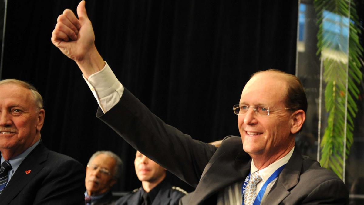 Former Delta Air Lines chief Richard Anderson named CEO of Amtrak ...