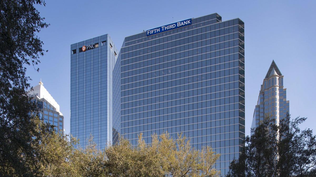 Fifth Third Tower sold to Farley White - Tampa Bay Business Journal