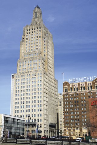 Power&LightBuilding2012