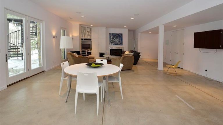 4675 Walton Creek Lower Level