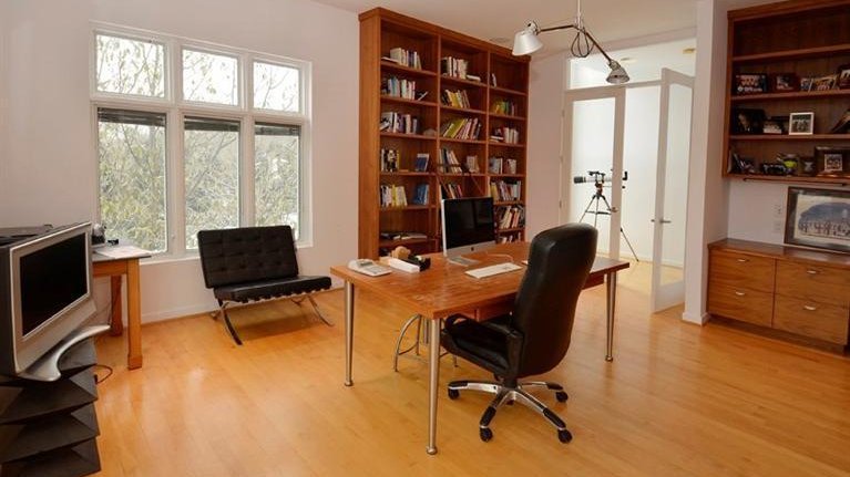4675 Walton Creek Office 2