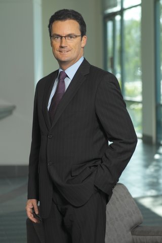 Why Cisco's No. 2 exec, Rob Lloyd, bought American Ultimate Disc League ...