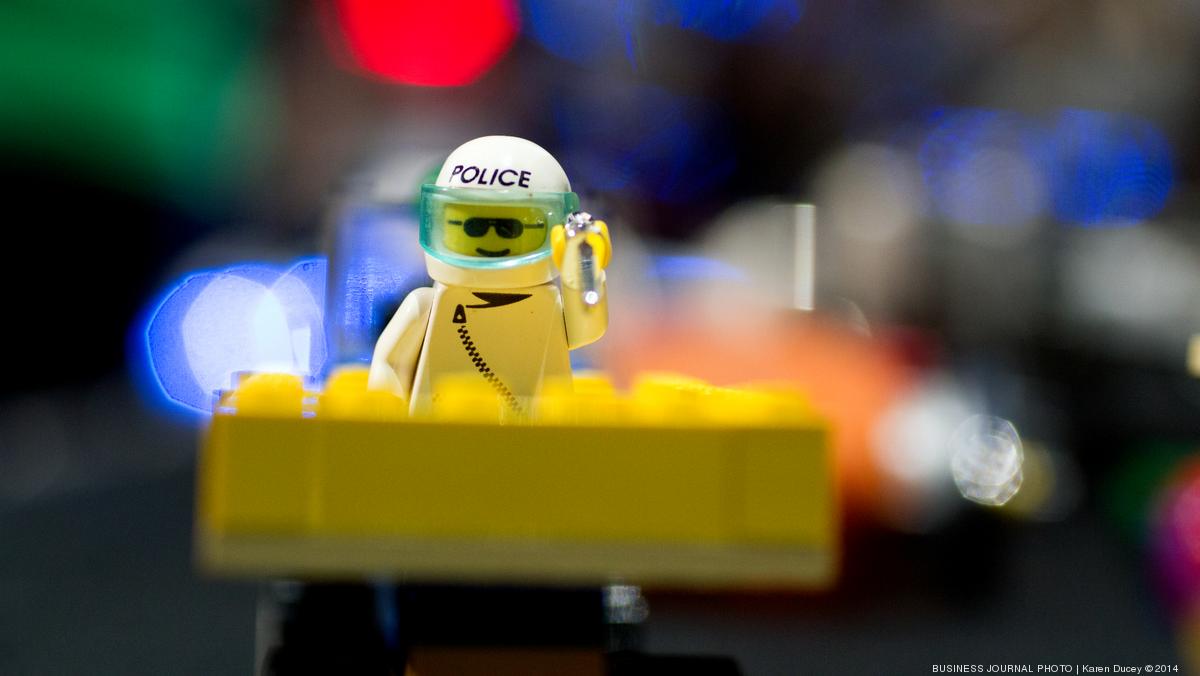 Bricks & Minifigs Lego store to open in North Seattle - Puget Sound ...