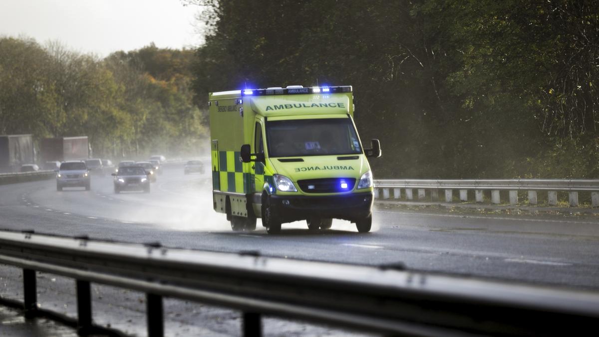 Oregon ambulance provider and Kaiser try to open up competition in ...