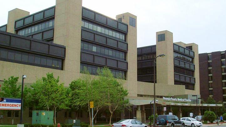 Minnesota hospitals see big drop in charity care - Minneapolis / St ...