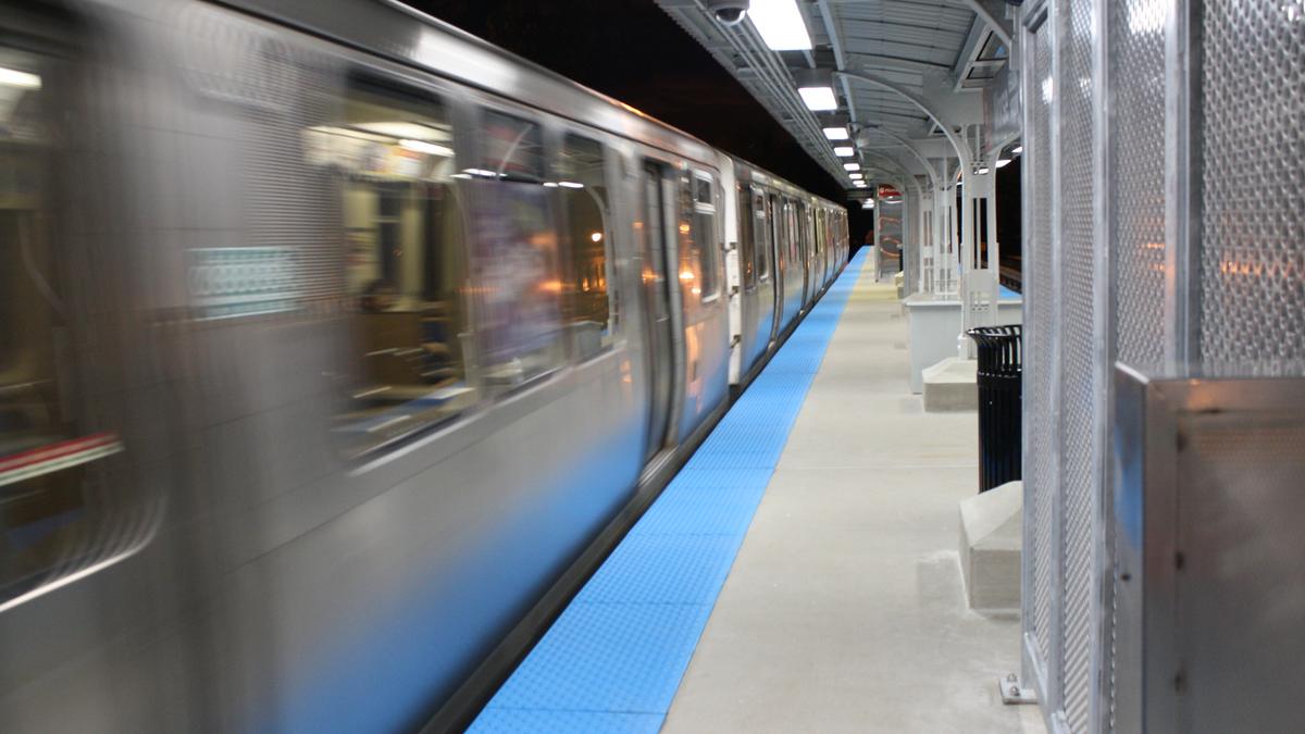 Chicago Transit Authority launches first phase of subway 4G wireless ...
