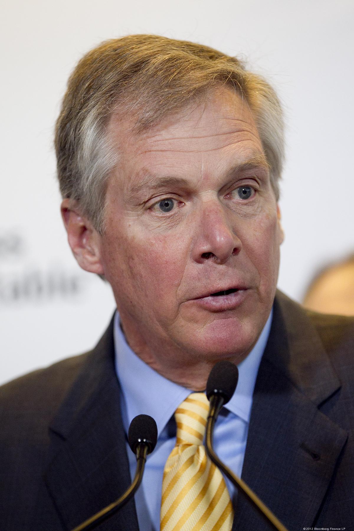 Caterpillar CEO pay increased in 2012, despite mining business woes ...