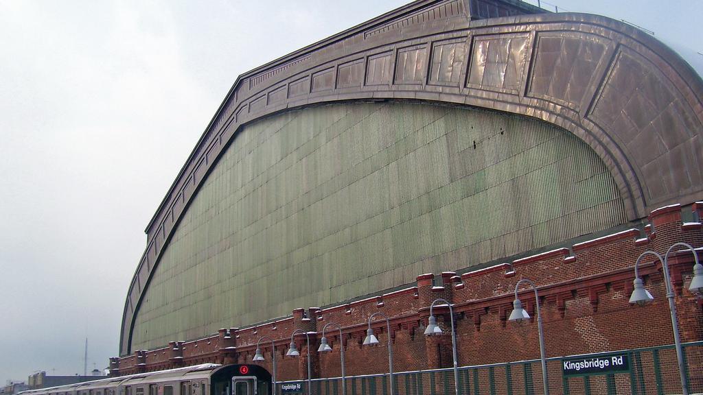 Kingsbridge Armory project gets icy, and not in a good way - New York ...