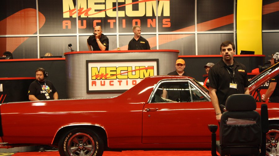 Mecum auto auction