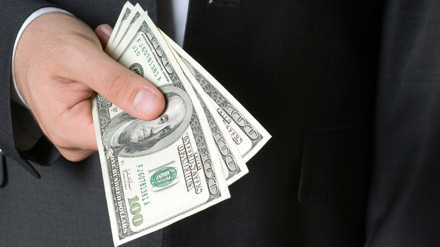 Which California CEO paychecks would be top targets of proposed pay ...