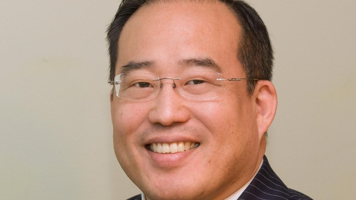David Oh resigns City Council seat to join Philadelphia mayor's race ...