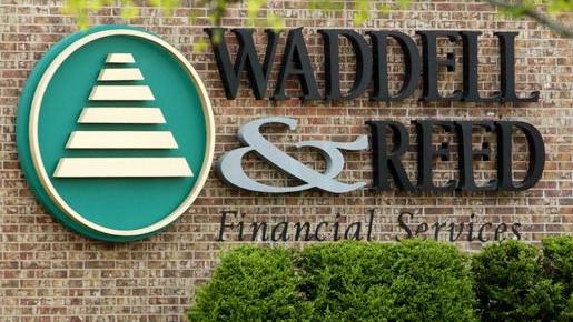 Waddell & Reed turnover coincides with investor exodus - Kansas City ...