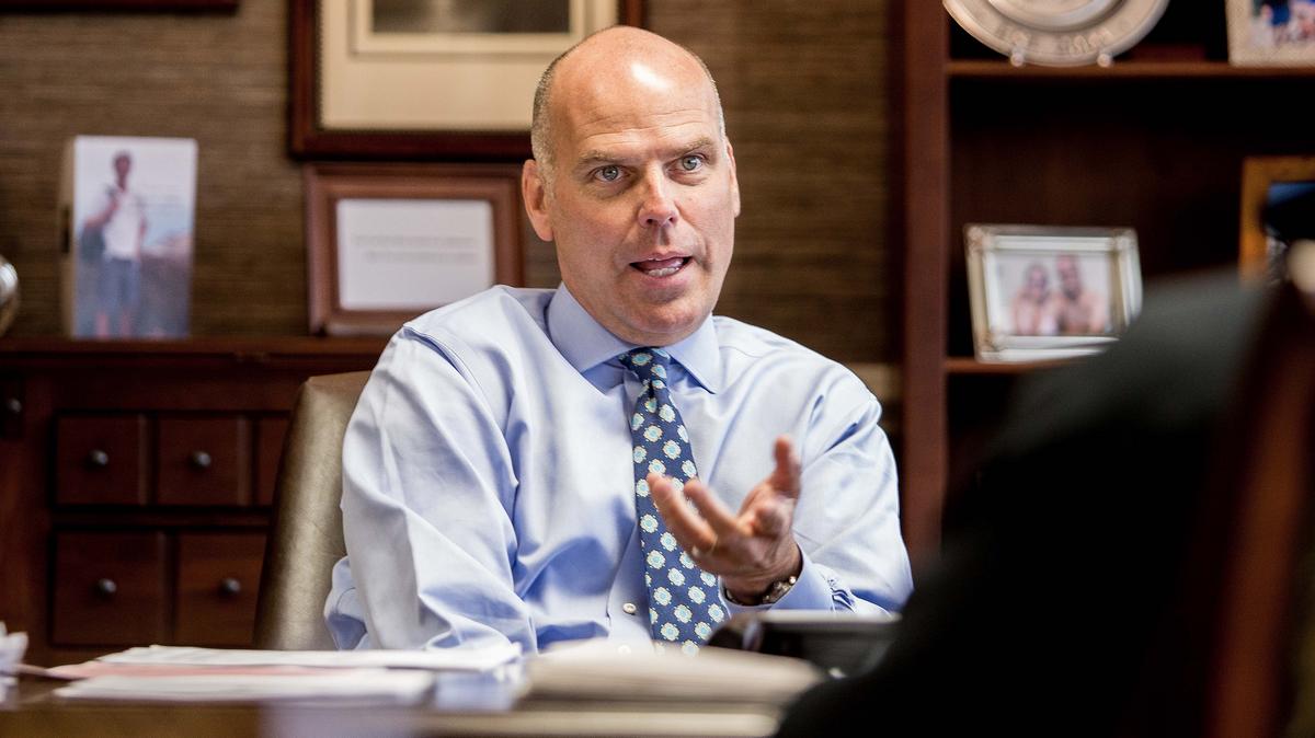 Toll Brothers seeing positive signs for housing market, but CEO ...