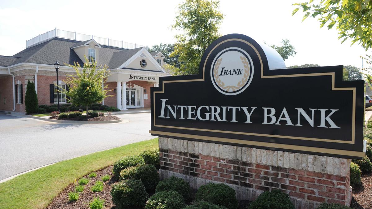 No Georgia bank’s failed since May 2013: Is state’s banking crisis over ...