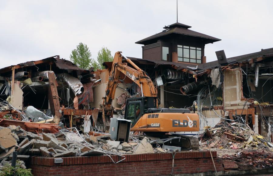 Daimler's twist on 'industrial sanctuary' (Photos) - Portland Business ...