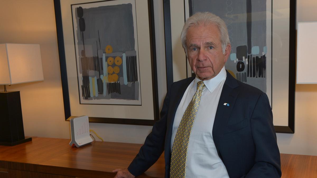 John A. Kanas to retire as BankUnited chairman of board - South Florida ...