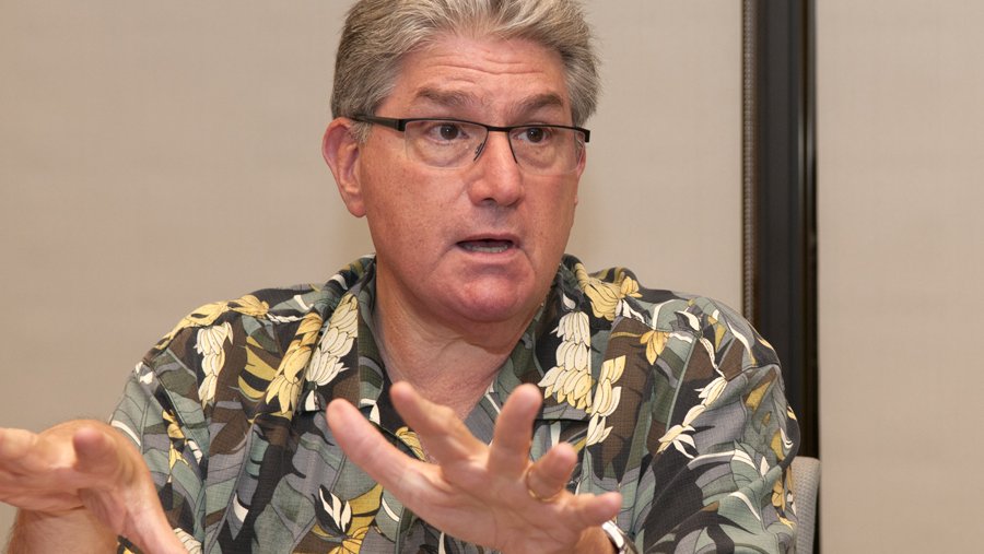 Hawaiian Electric CEO Rosenblum to retire - Pacific Business News
