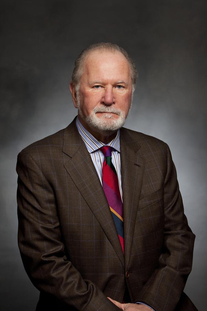 TCF Bank CEO Bill Cooper unloads shares worth $7.5M - Minneapolis / St ...