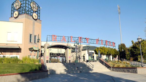 Knee Deep Brewing Co. to offer exclusive beer at Raley Field ...