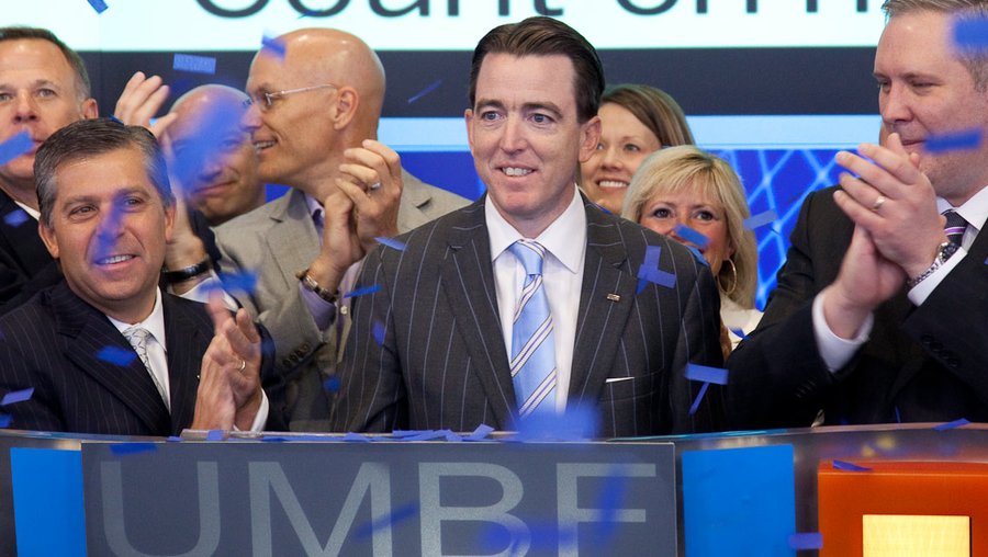 UMB gets approval for Marquette Financial deal - Kansas City Business ...