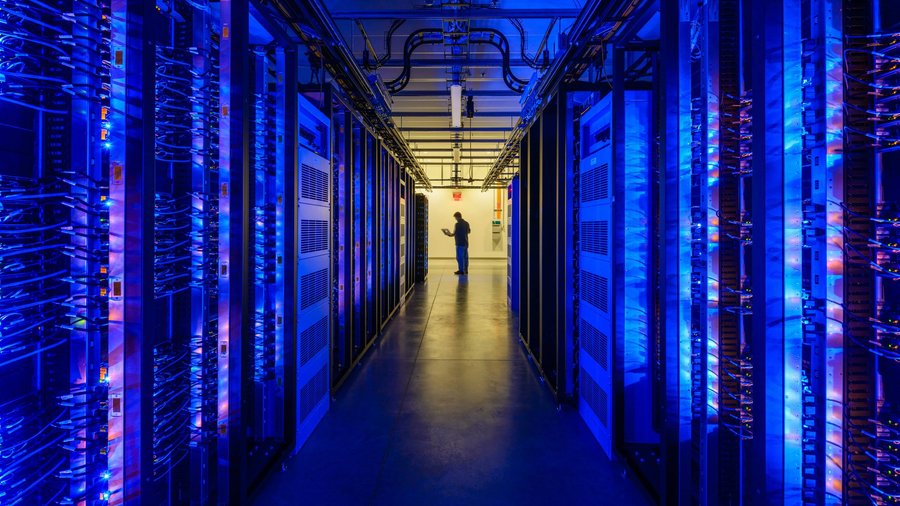 Facebook: Oregon data center construction provides a boon for state's ...