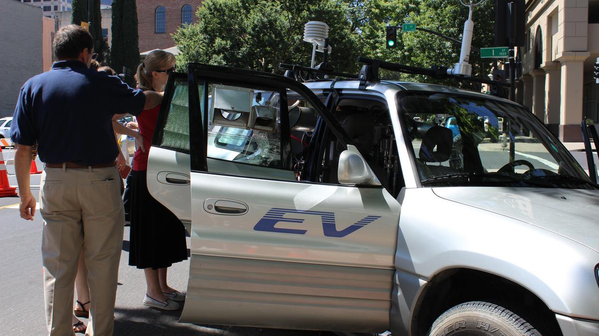 Air Resources Board shows off mobile pollution monitoring technology ...