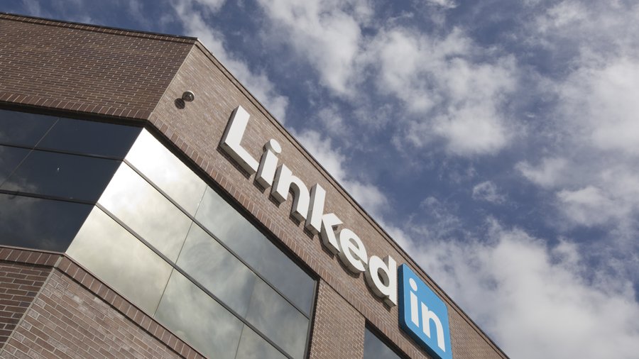 Developer tips hand on big LinkedIn lease in Mountain View - Silicon ...