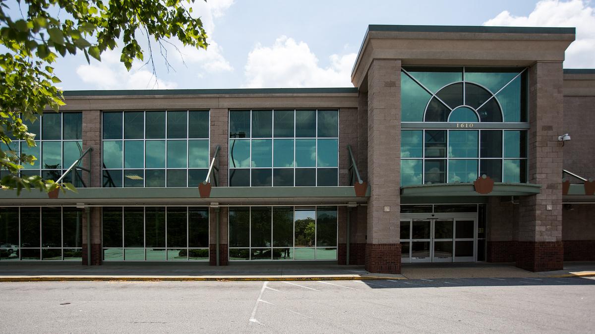 Old Kroger building on Martin Luther King Jr. Blvd. sold to New York ...