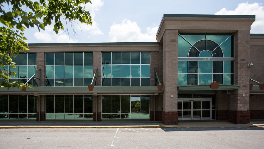 Old Kroger building on Martin Luther King Jr. Blvd. sold to New York ...