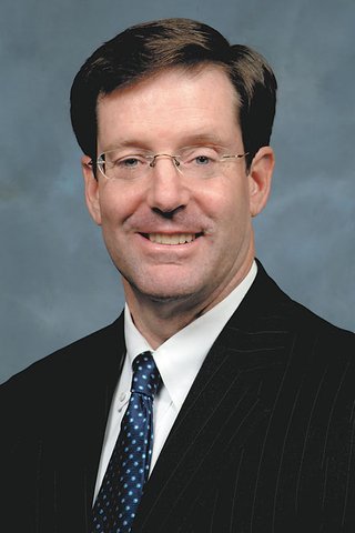 Birmingham insurance veteran launches risk management service ...