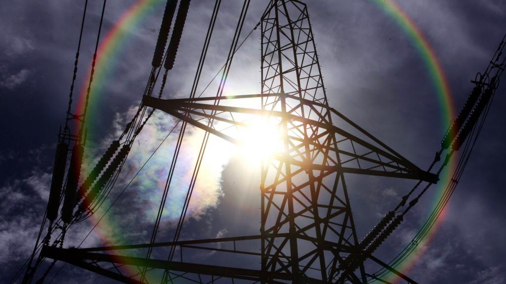 Duke Energy takes second shot at seven-year plan to upgrade Indiana ...