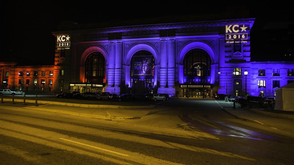 Kansas City lights up at night to woo RNC - Kansas City Business Journal
