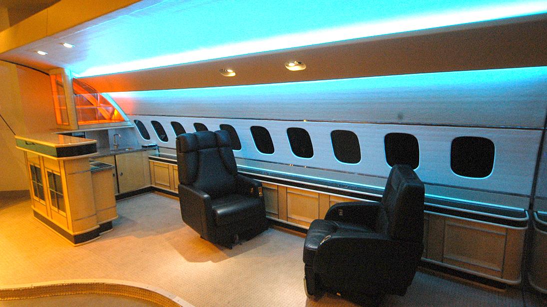 Digital producer: B/E Aerospace to split into two publicly traded ...