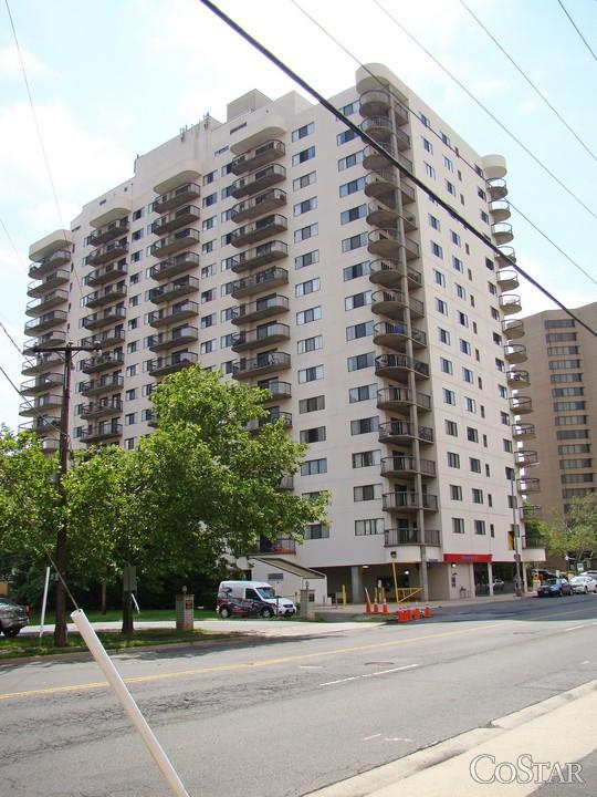 Washington Real Estate Investment Trust buys The Paramount apartments ...