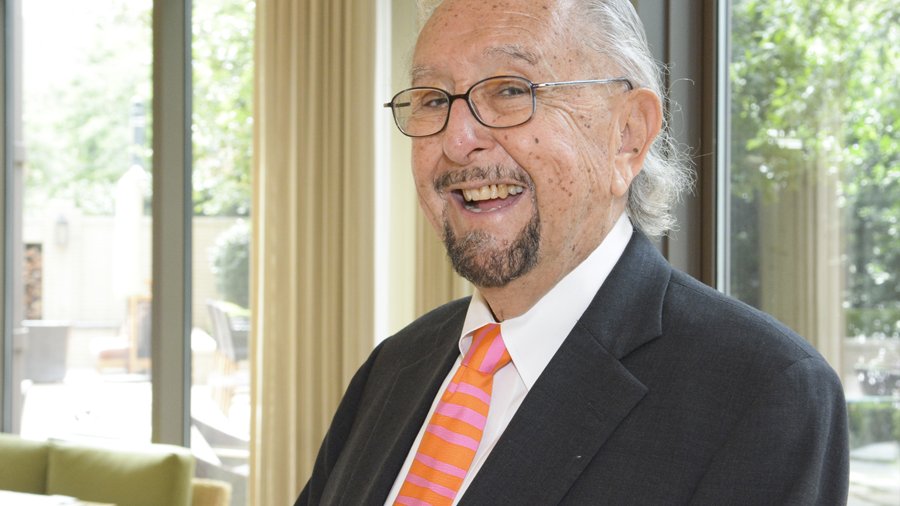 Behind the Design: A one-on-one with famed architect Cesar Pelli ...