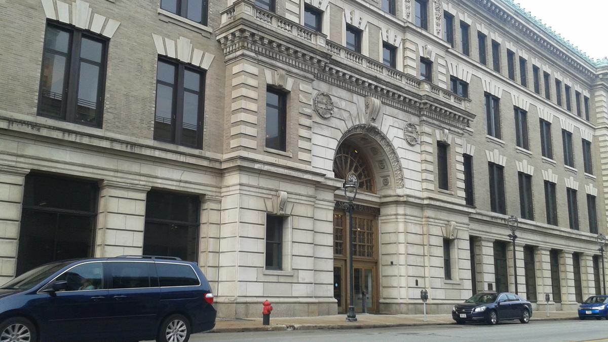 Future site of Wisconsin Energy headquarters 'an open question ...