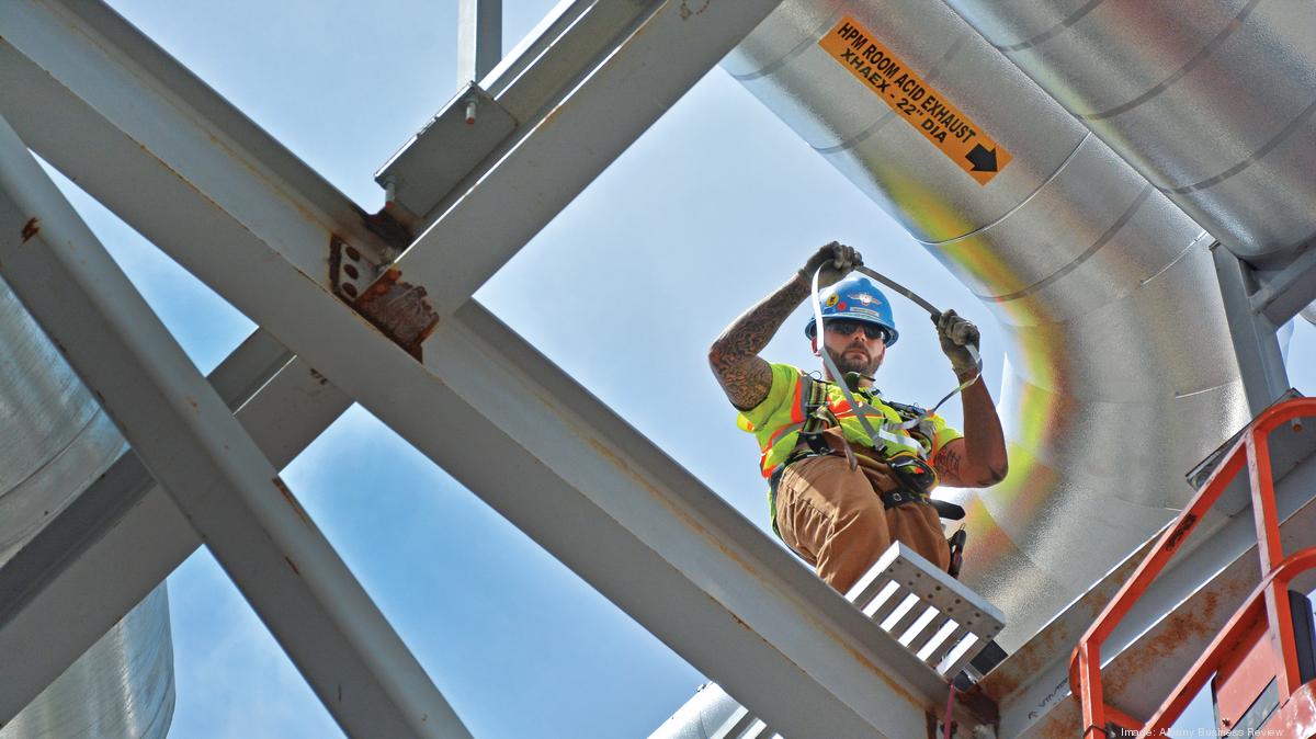 GlobalFoundries computer chip factory in New York beats expectations ...