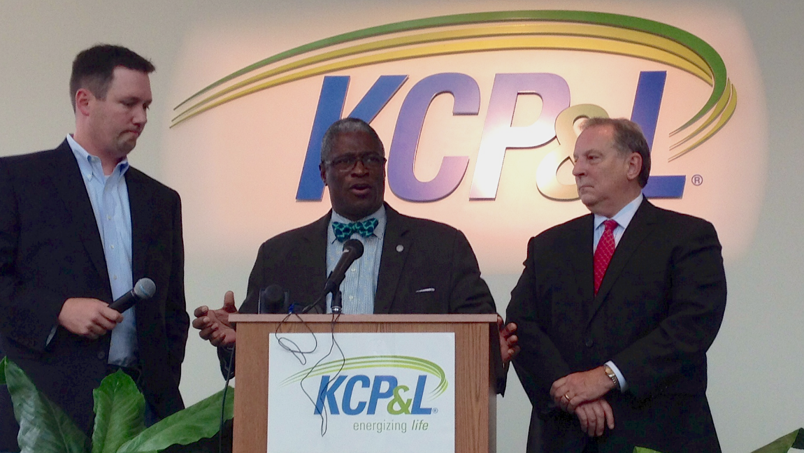KC, chamber and KCP&L plug into energy-efficiency programs - Kansas ...