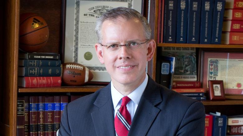 Davis selects economic advisers, proposes postponing tax cuts - Kansas ...