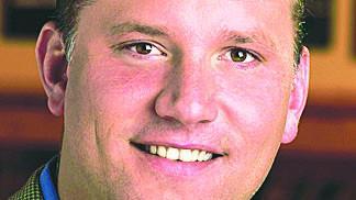 Eric Houseman out at Red Robin after COO job eliminated - Denver ...