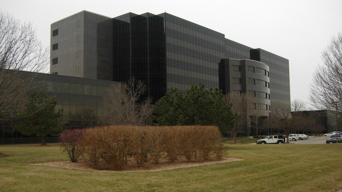 Koch Industries Inc. hired 300 new workers in Wichita in 2014 - Wichita ...