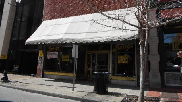 Investors drop anchor next to ServiceSource tower downtown - Nashville ...