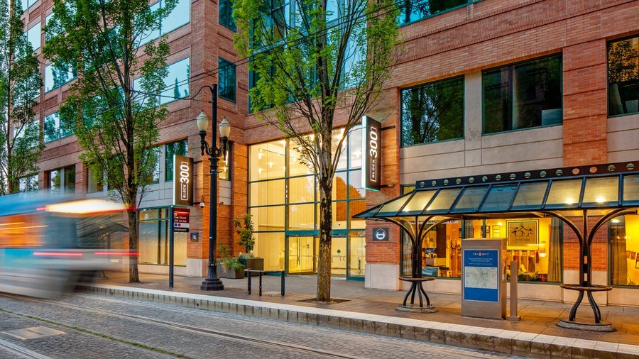 LEED Roundup: Former government building, Lloyd structure join the ...